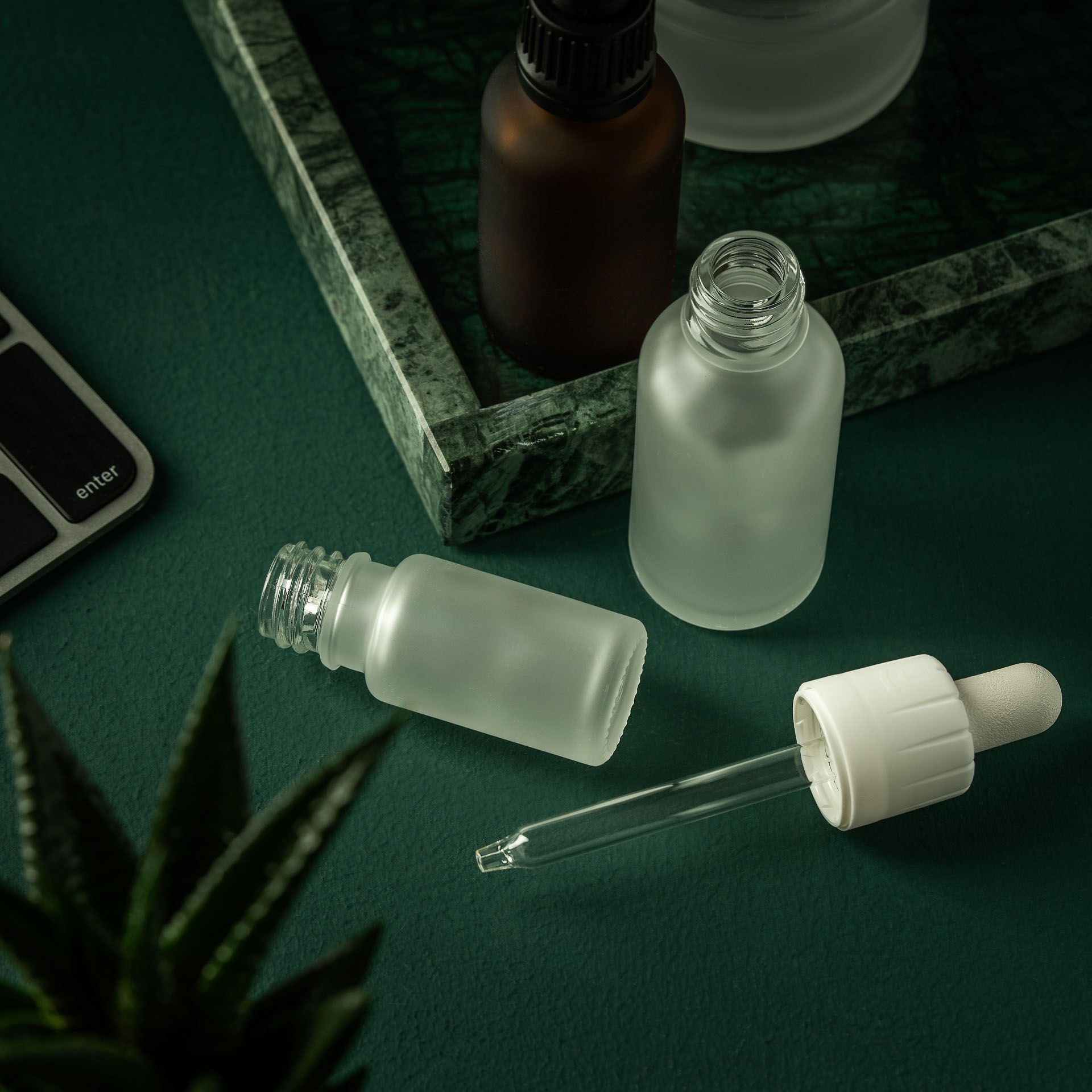 Frosted Glass Packaging – Elegance Meets Sustainability | Calaso